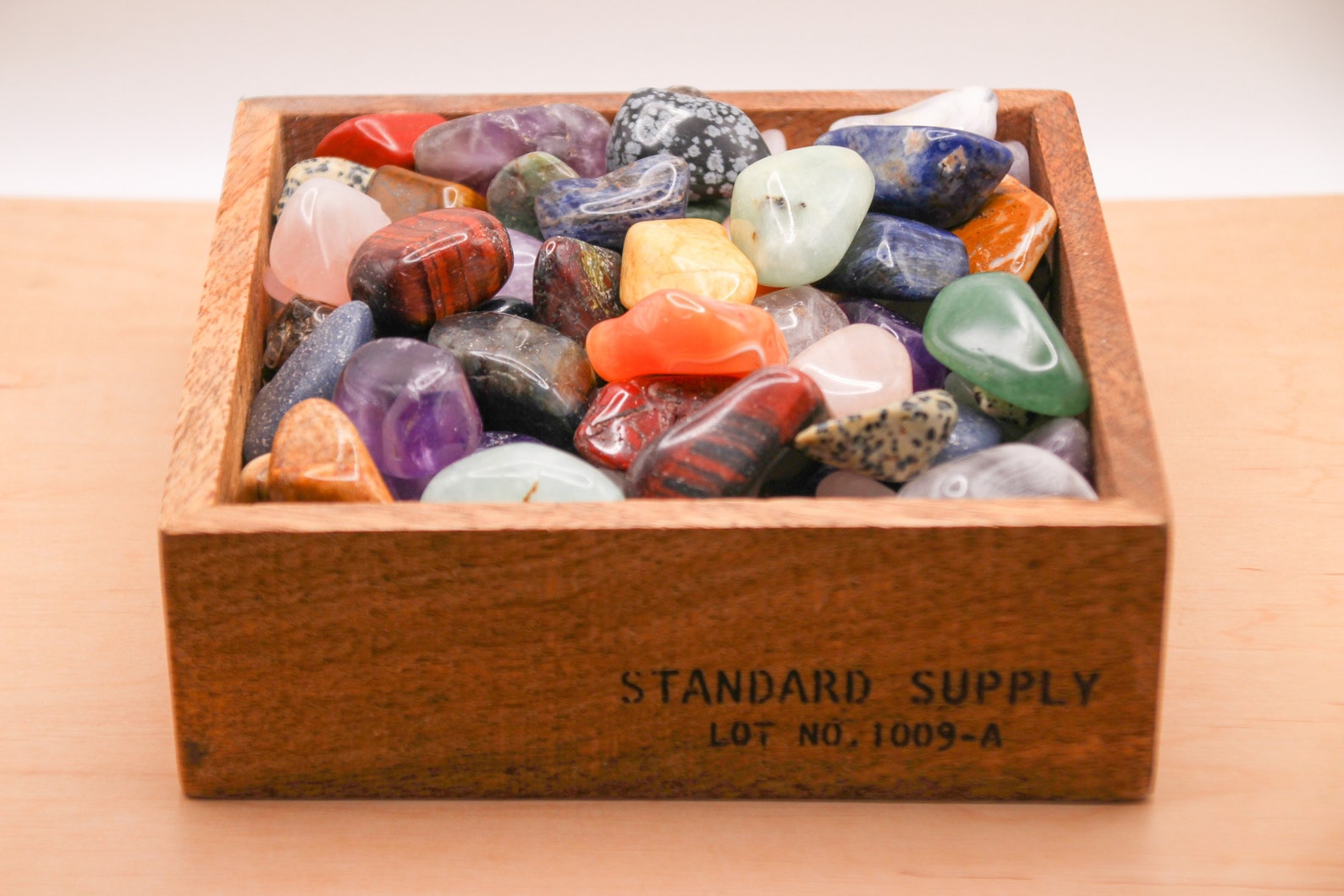 Mixed Bag of Tumbled Stone Crystals Tumble Stone Gem Big Bag Bulk ...