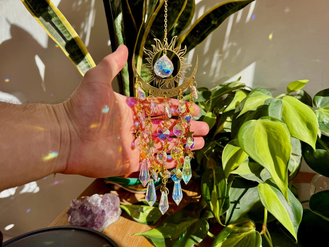 Crystal Sun Catcher | Large Hanging Rainbow Maker to Catch Sunlight ...