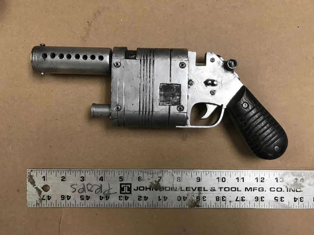 Sci Fi Blaster Prop - Etsy