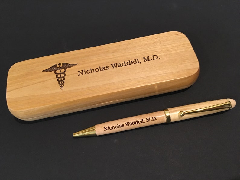 Personalized Wood Desktop Pen Set Secretary Gift | Etsy