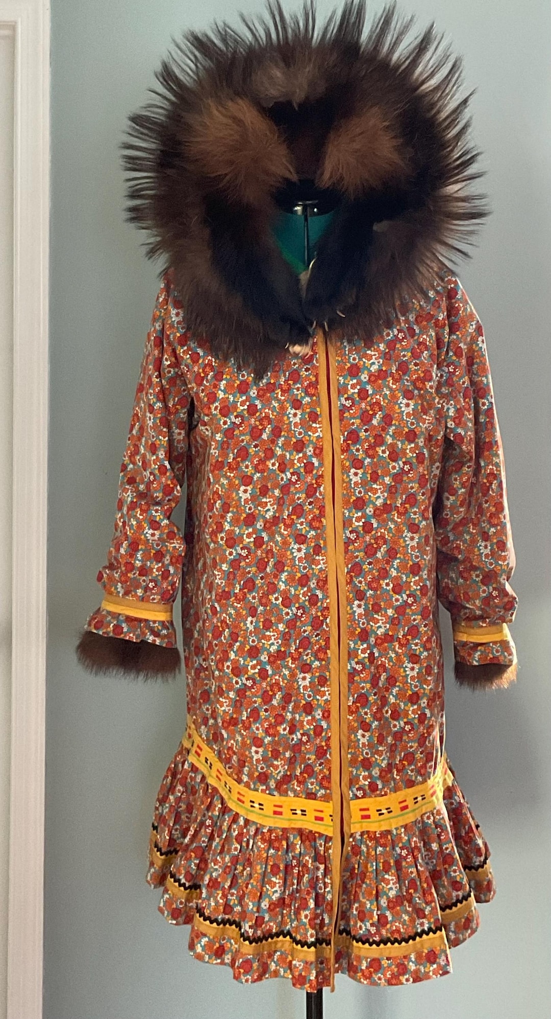 Vintage Canadian Inuit/ Dene Hand Made Embroidered Wool Parka Coat ...