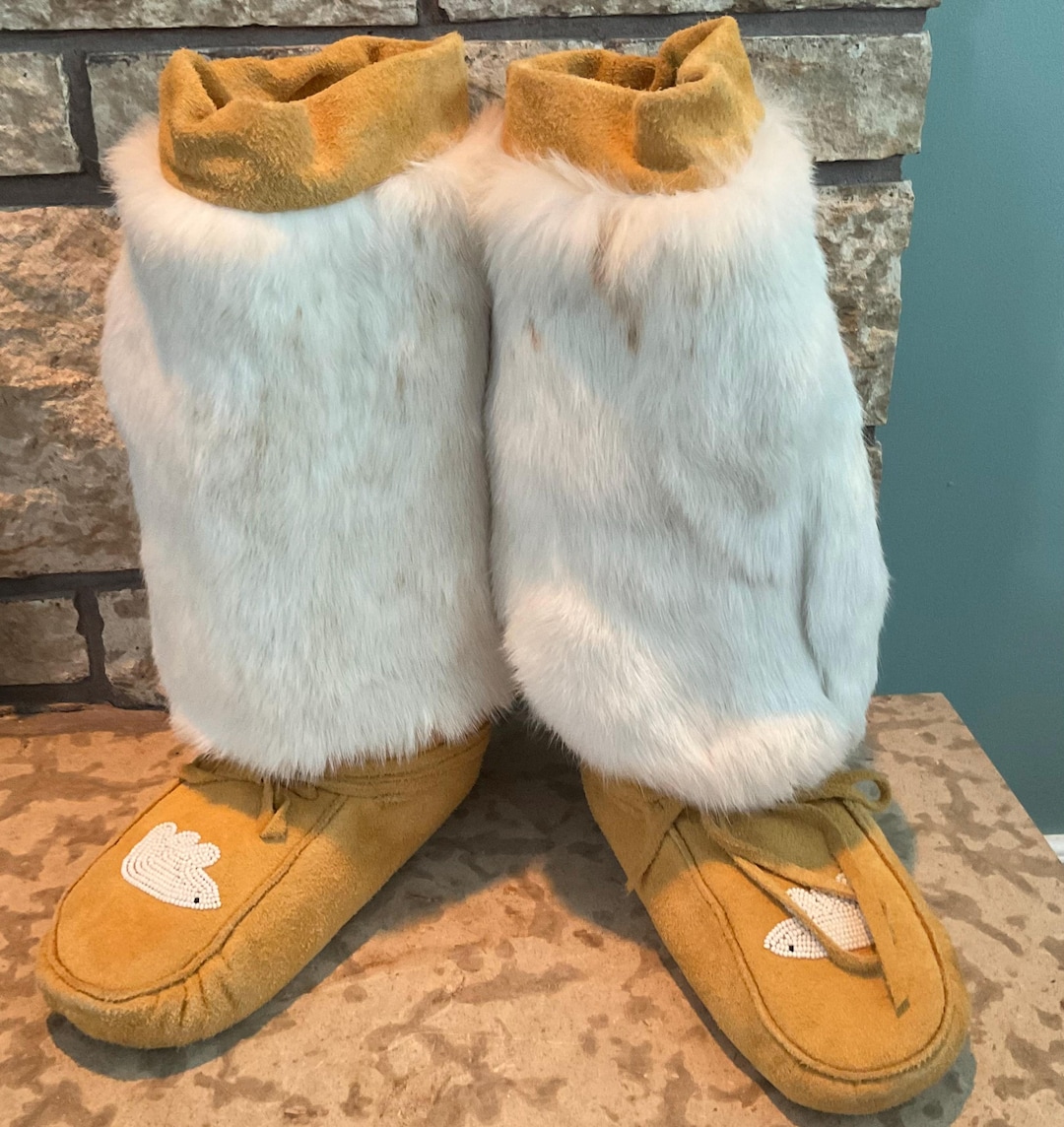 Vintage Handmade Canadian Indigenous Beaded Tall Mukluks / Moccasins ...