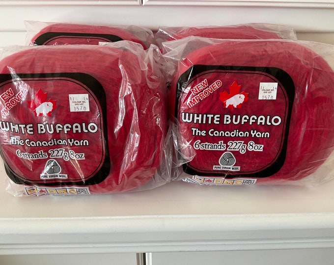 White Buffalo 100% Pure Virgin Wool Yarn, RED, 6 Strands 8 Oz. 227 G ...