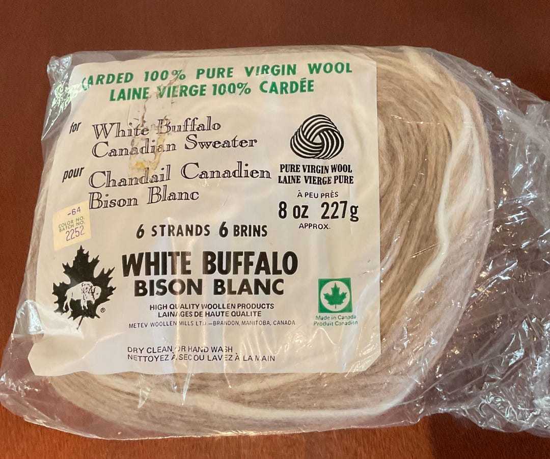 White Buffalo Carded 100% Bulky Wool for Canadian Sweaters, Toques 8 Oz ...