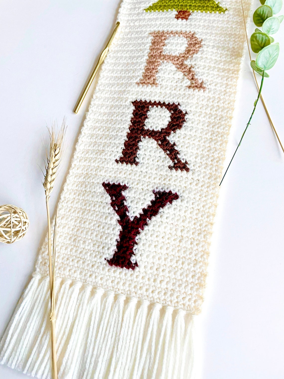 Crochet Pattern | the Merry and Bright Wall Hanging | Wall Hanging ...