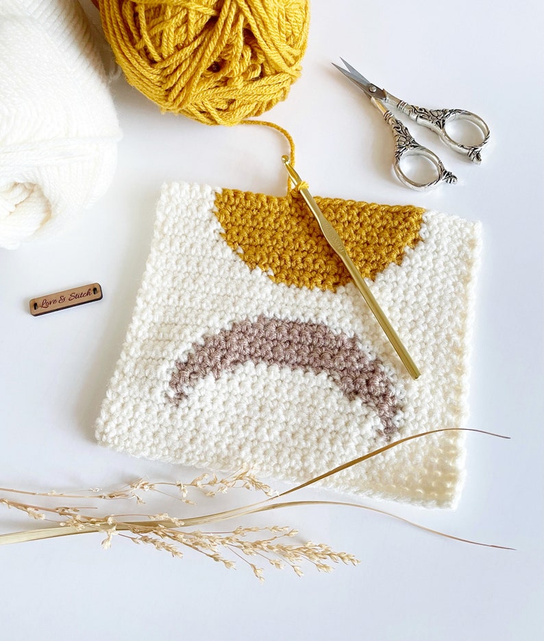 Crochet Pattern | the Mini Moon Phase Wall Hanging | Moon Phase Crochet ...