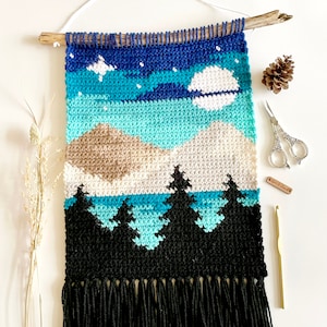 Crochet Pattern | the Mini Mountainside Wall Hanging | Mountain Wall ...
