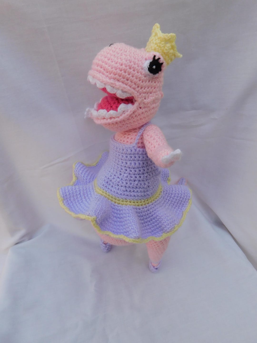 PATTERN PDF Crochet Roxy, the T-rex Ballerina Amigurumi - Etsy