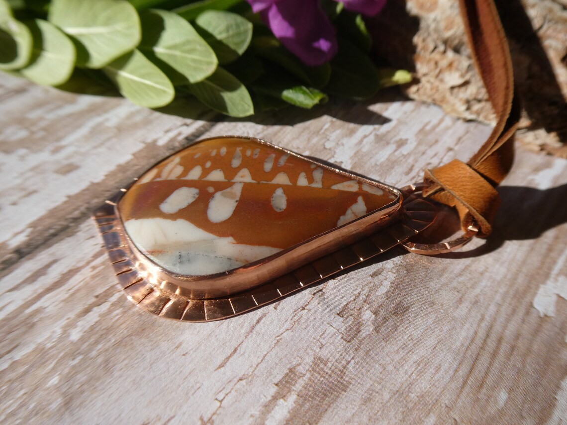 Fawn Stone Necklace in a Copper Leaf 30 Leather | Etsy