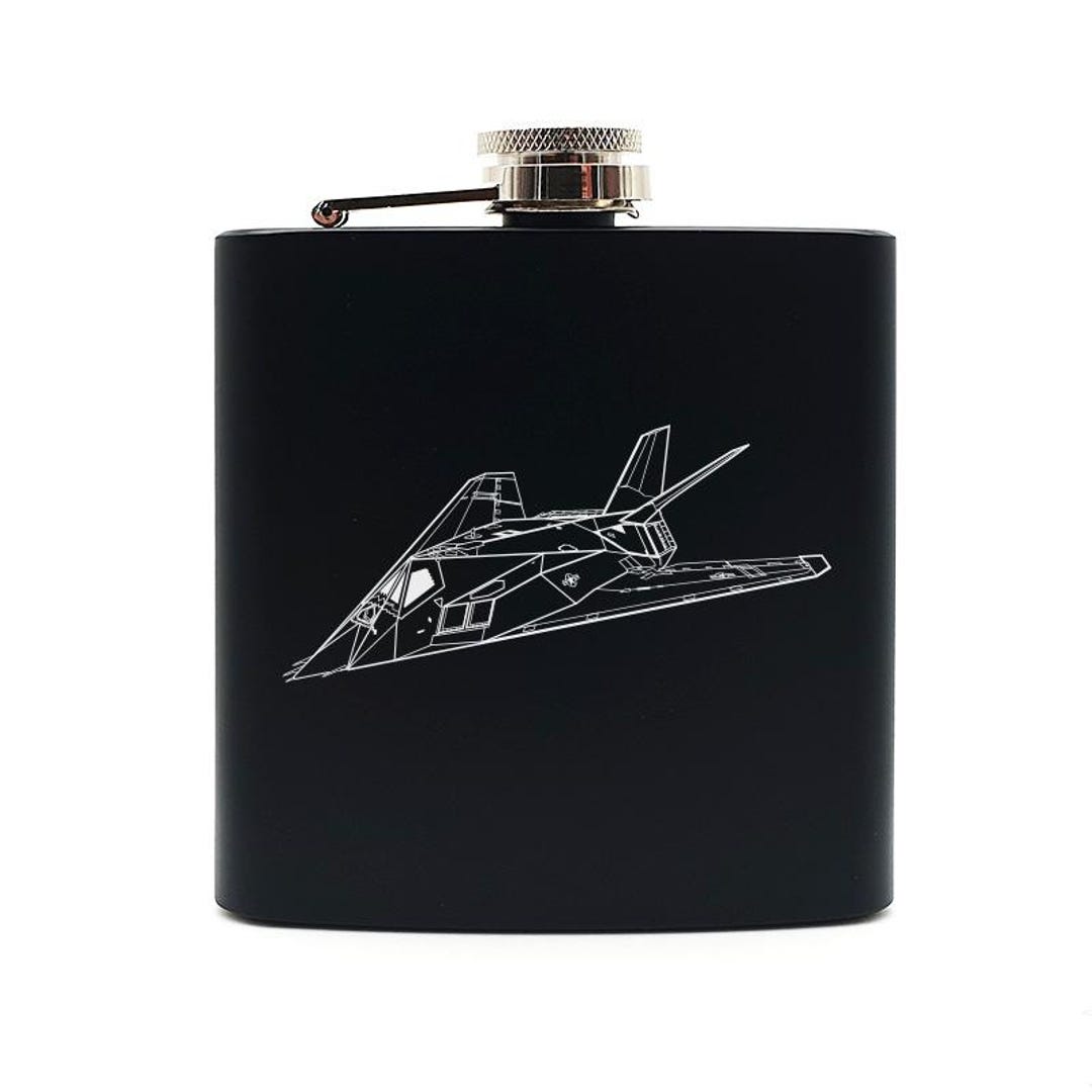 Lockheed F117 Nighthawk Aircraft 6oz Hip Flask - Choice of Colours ...