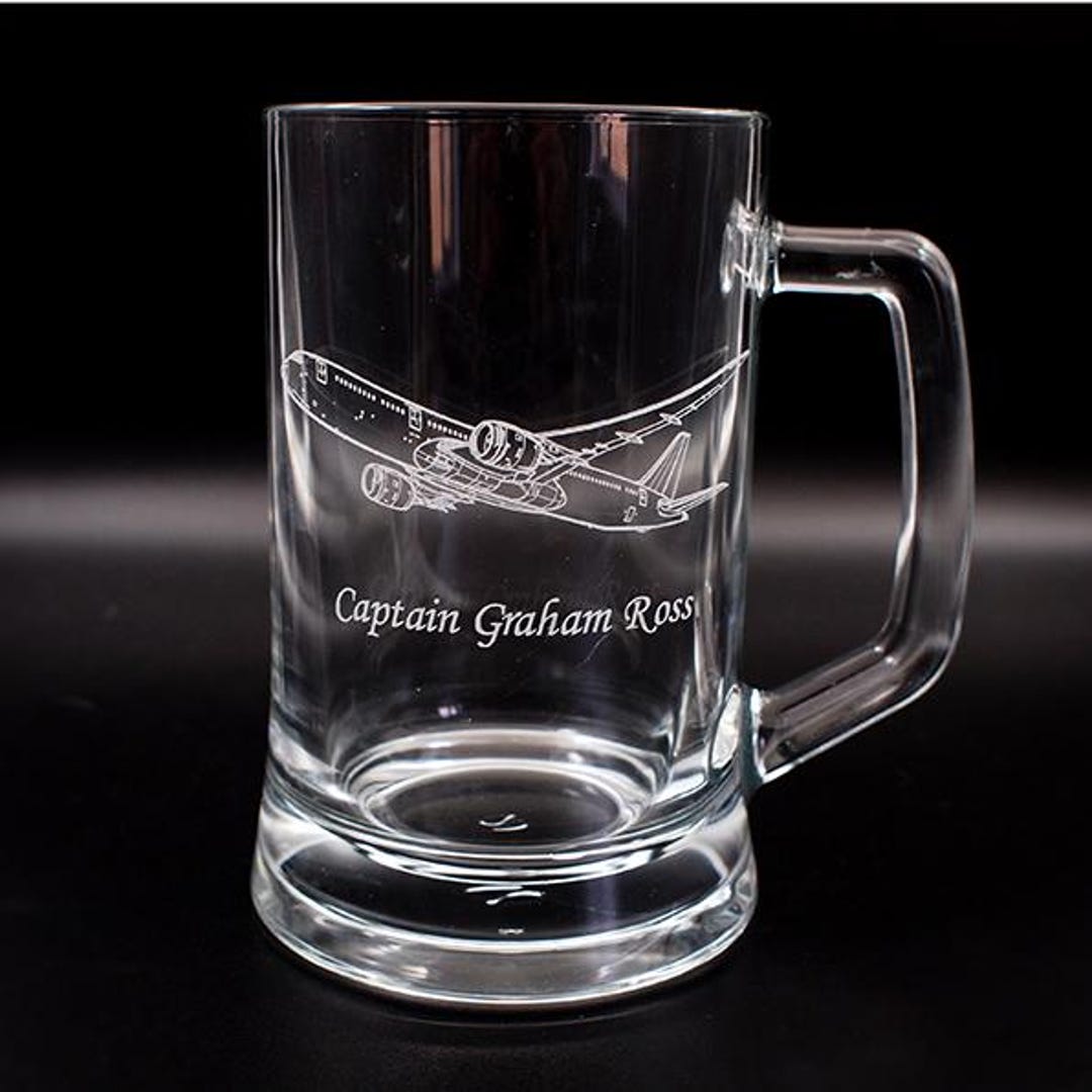 Personalised Boeing 787 Dreamliner Aircraft Glass Tankard - Choose ...