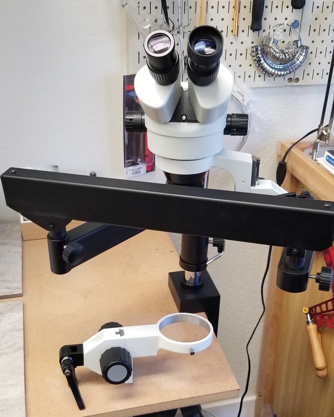 Amscope SM-3 Stereo Microscope With Articulating Stand Arm With Post ...