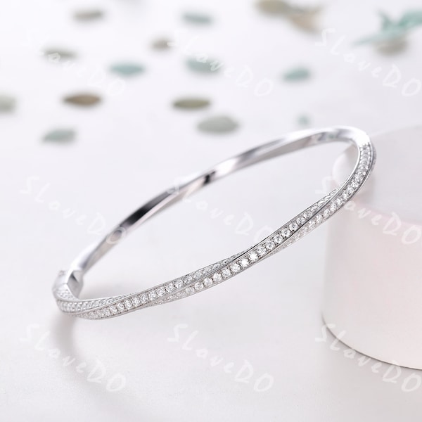Mobius Bangle - Etsy