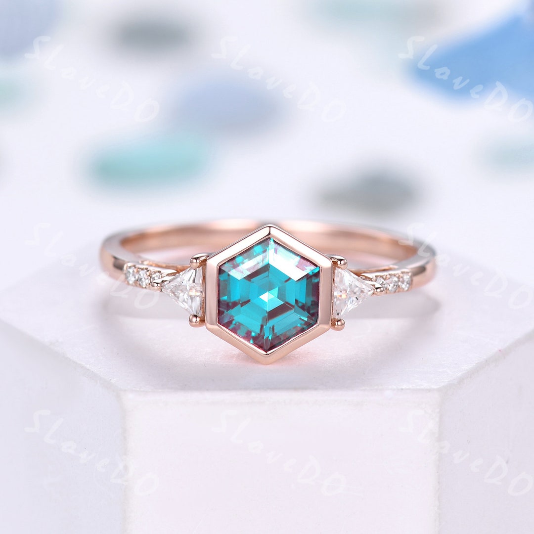 Vintage Alexandrite Engagement Ring Bezel Set Stacking Wedding Band ...