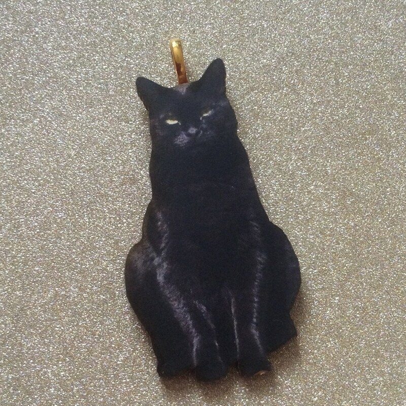 Black Cat Gifts - 60+ Gift Ideas for 2024