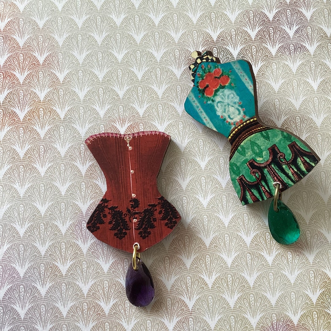 Statement Miniature Corset Pin,corset Badge ,corset Brooch,corset ...