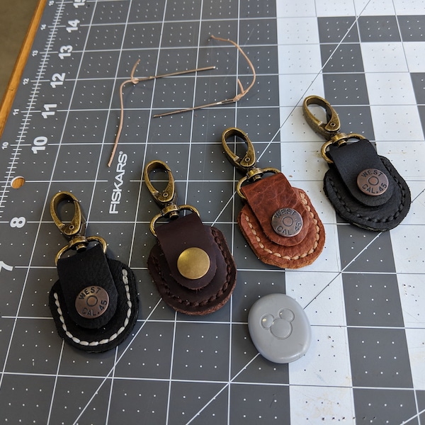 Magic Band Puck Holder Keychain - Etsy