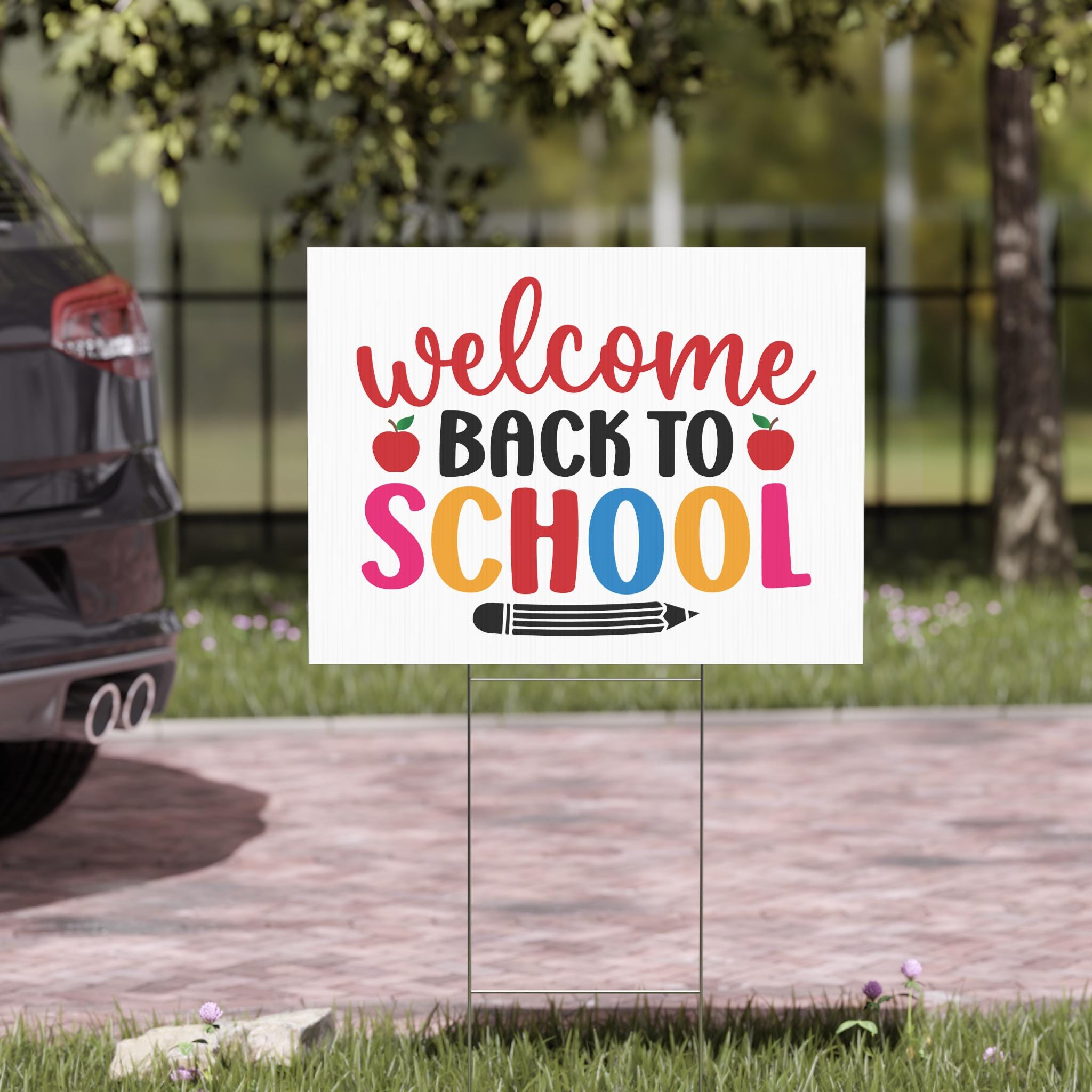 Welcome Back to School Lawn Sign With Apples and Pencil, Reusable ...