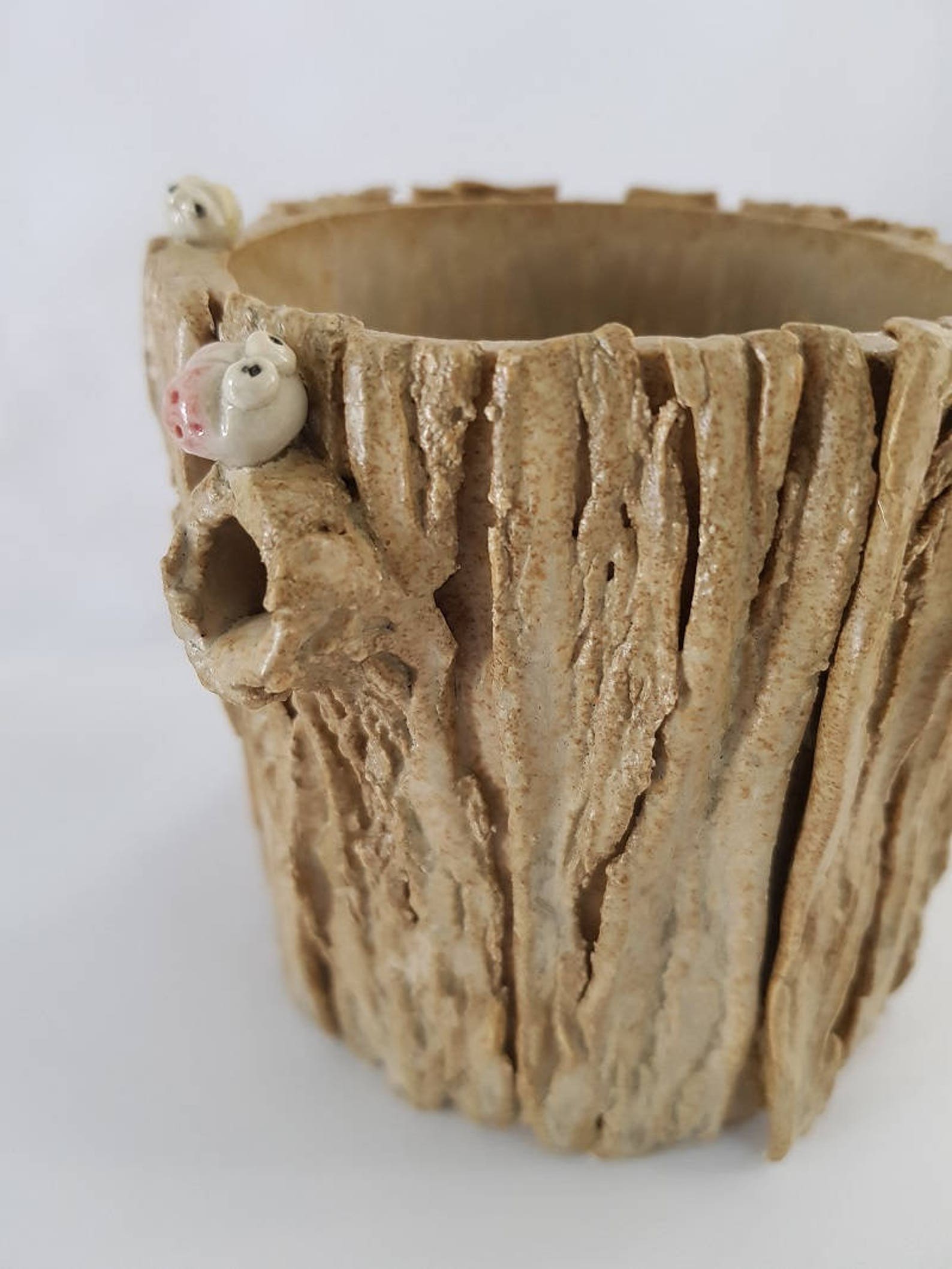 Handmade Ceramic Tree Bark Effect/tree Trunk Decorated With Ladybirds ...