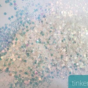 Tinkerbell Holographic CHUNKY Glitter. Epoxy Glitter, Tumbler Glitter ...