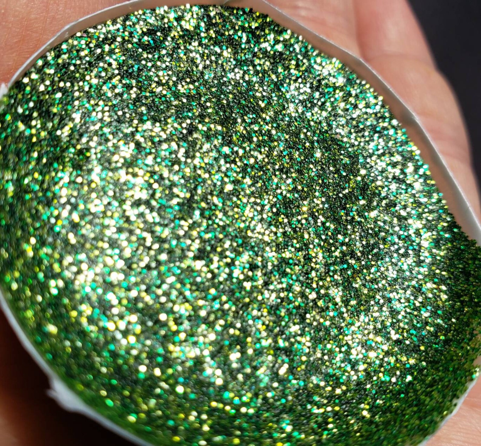 Ember Green Extra Fine NO MESS Glitter Paint. Glitter, Sparkle, Green ...
