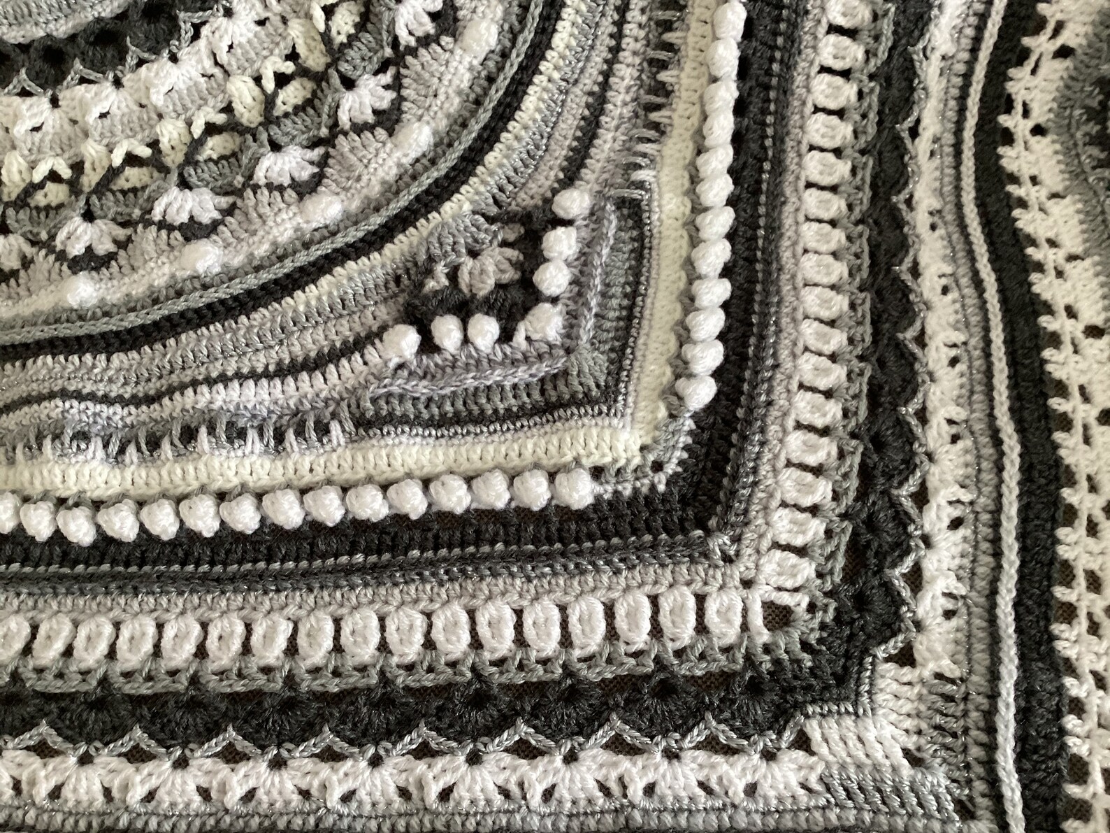 Grey Mandala Blanket / Crochet Mandala Throw / - Etsy