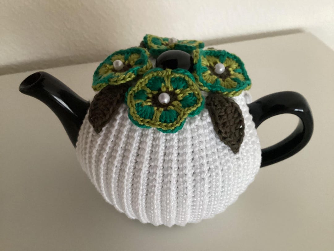 Small White Tea Cosy With Flowers / 2 Cup Tea Cozy - Etsy