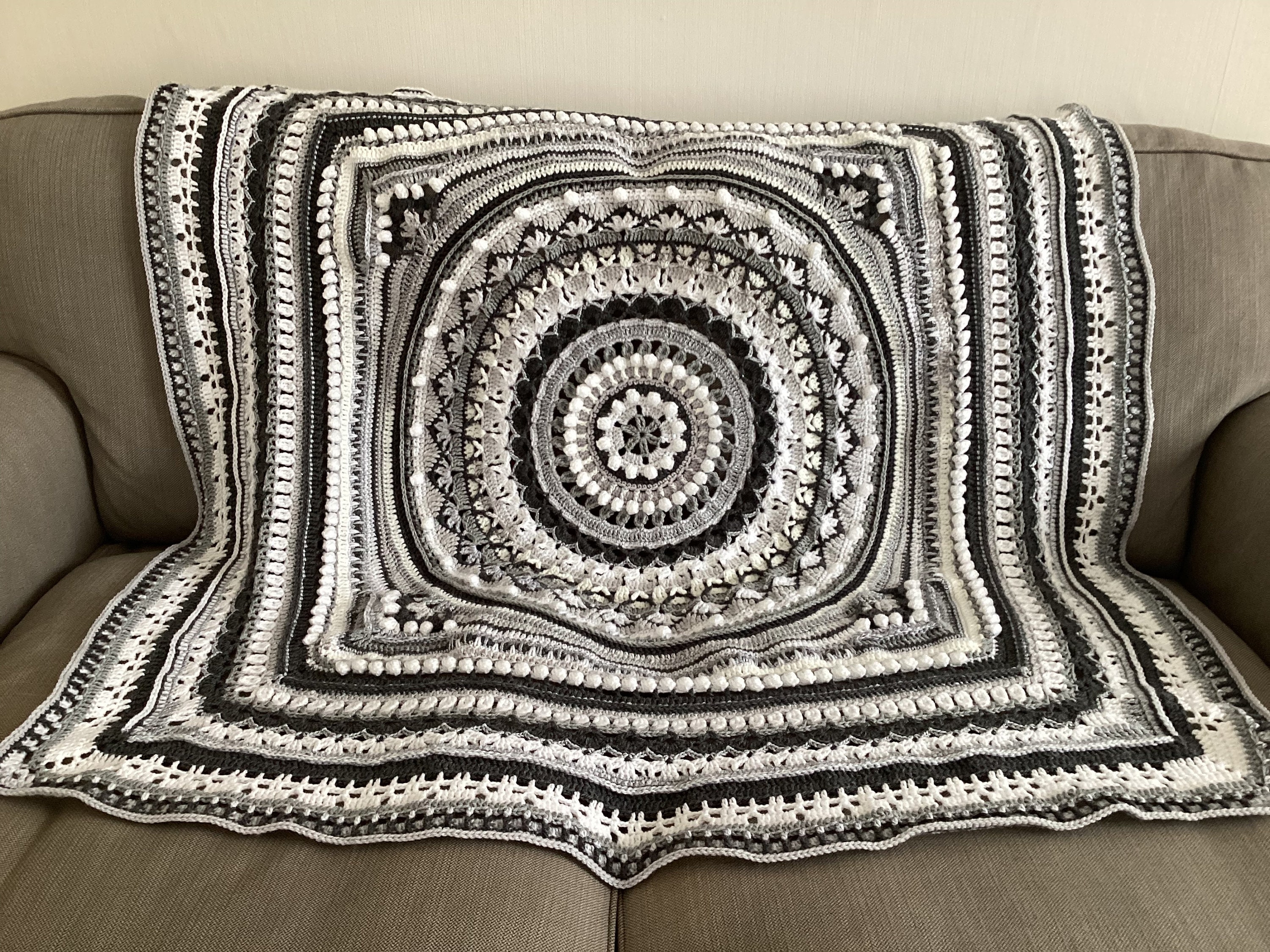 Grey Mandala Blanket / Crochet Mandala Throw / - Etsy