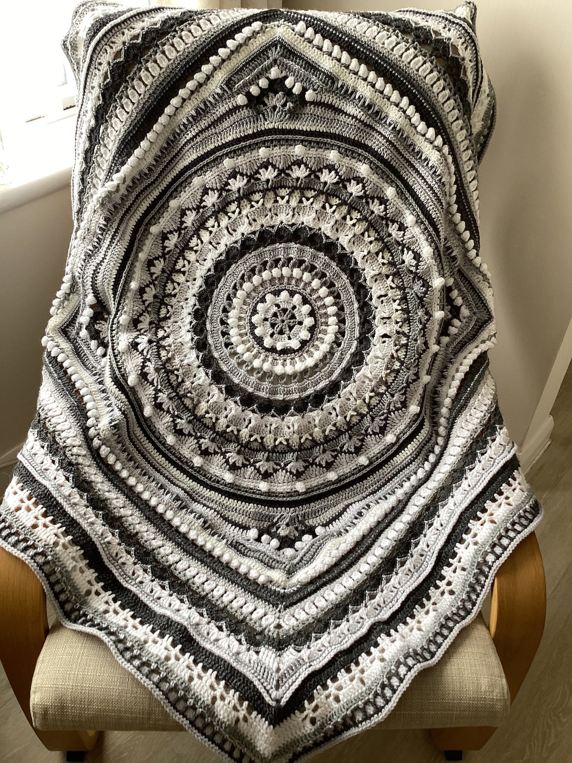 Grey Mandala Blanket / Crochet Mandala Throw / - Etsy