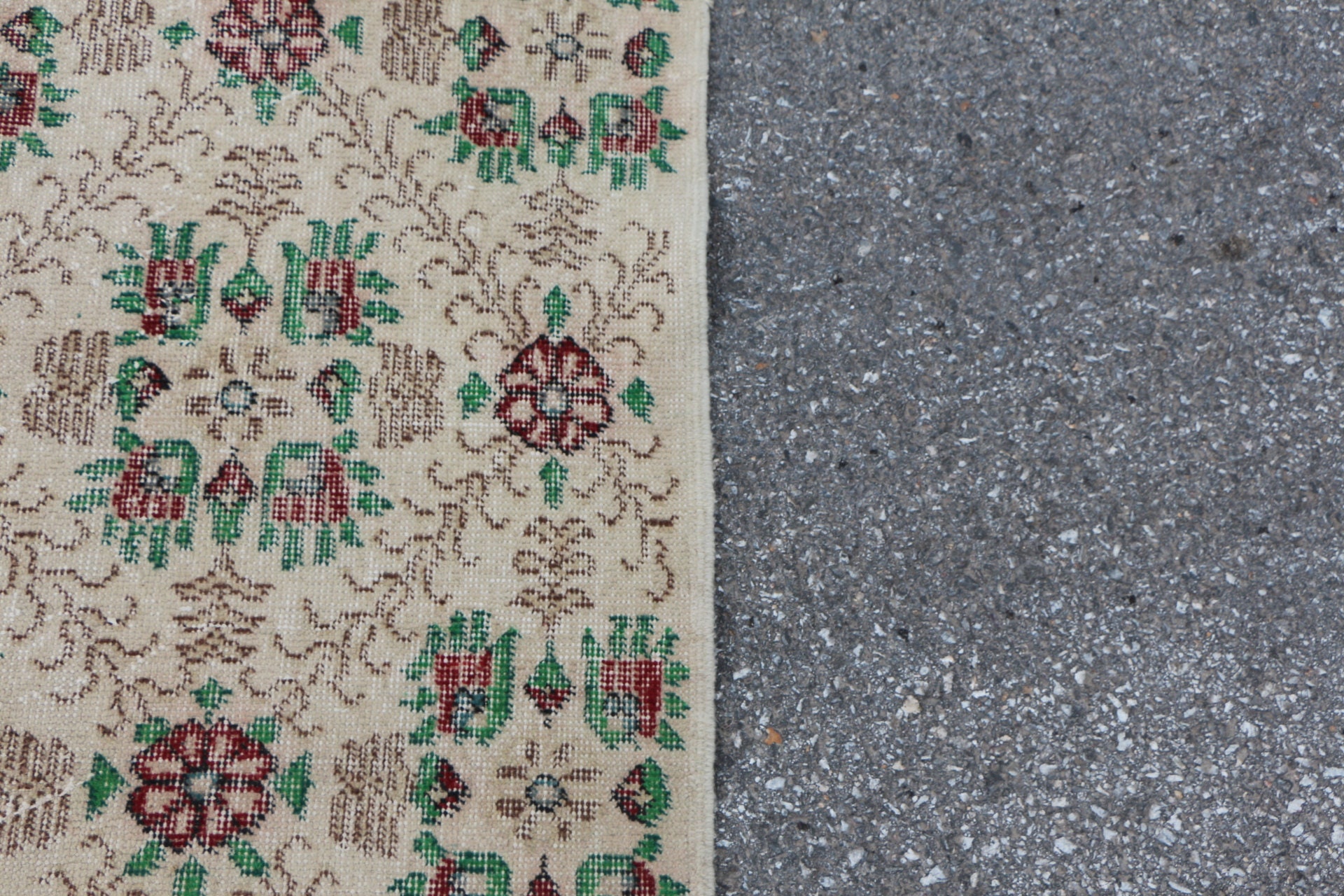 Anatolian rug turkish rug vintage rug 3.9 x 6.4 ft kicthen | Etsy