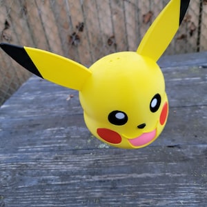 Pikachu Squirrel Feeder!!! - Etsy