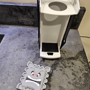 Super Mario Thwomp Can Crusher Topper - Etsy