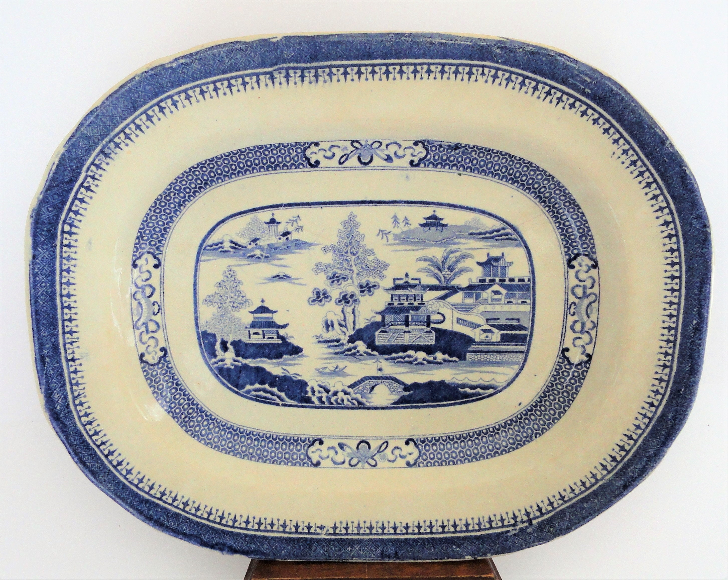 Canton Platter Chinese Export Blue & White 18th or 19th Century