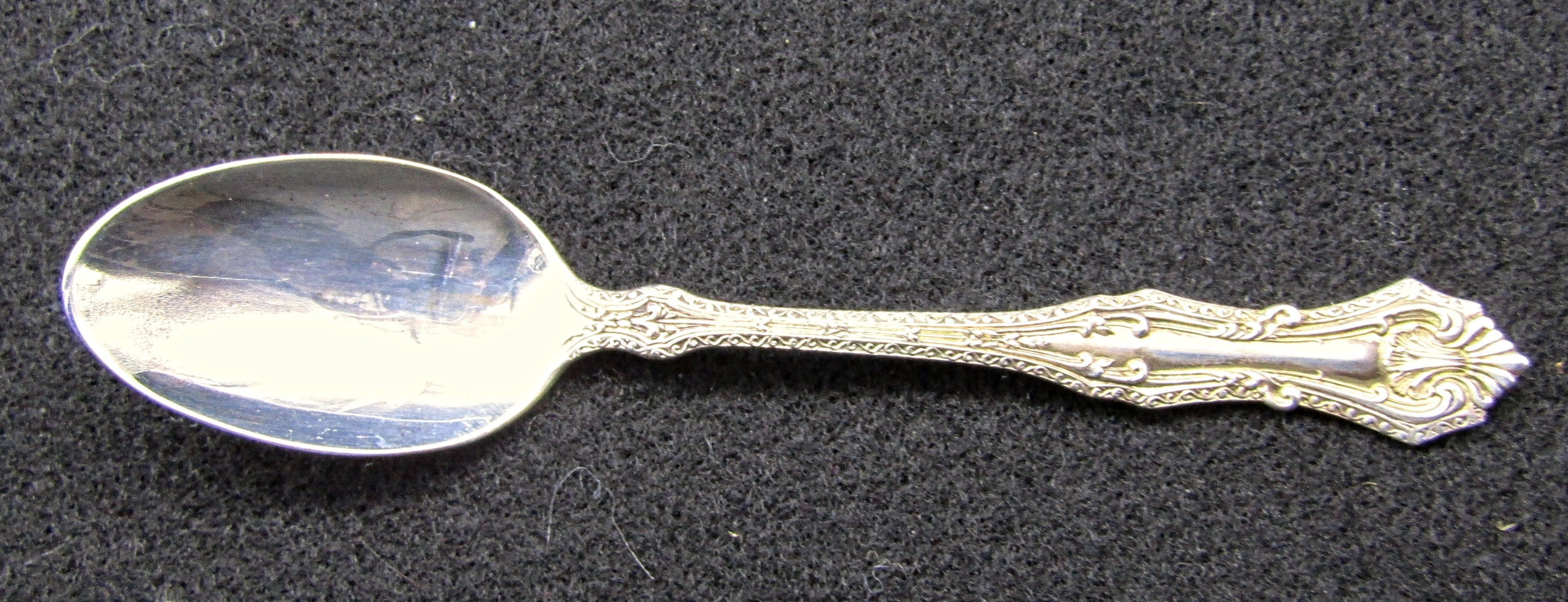 Simpson Hall Miller Sterling Silver Demitasse Spoons in Original Box ...