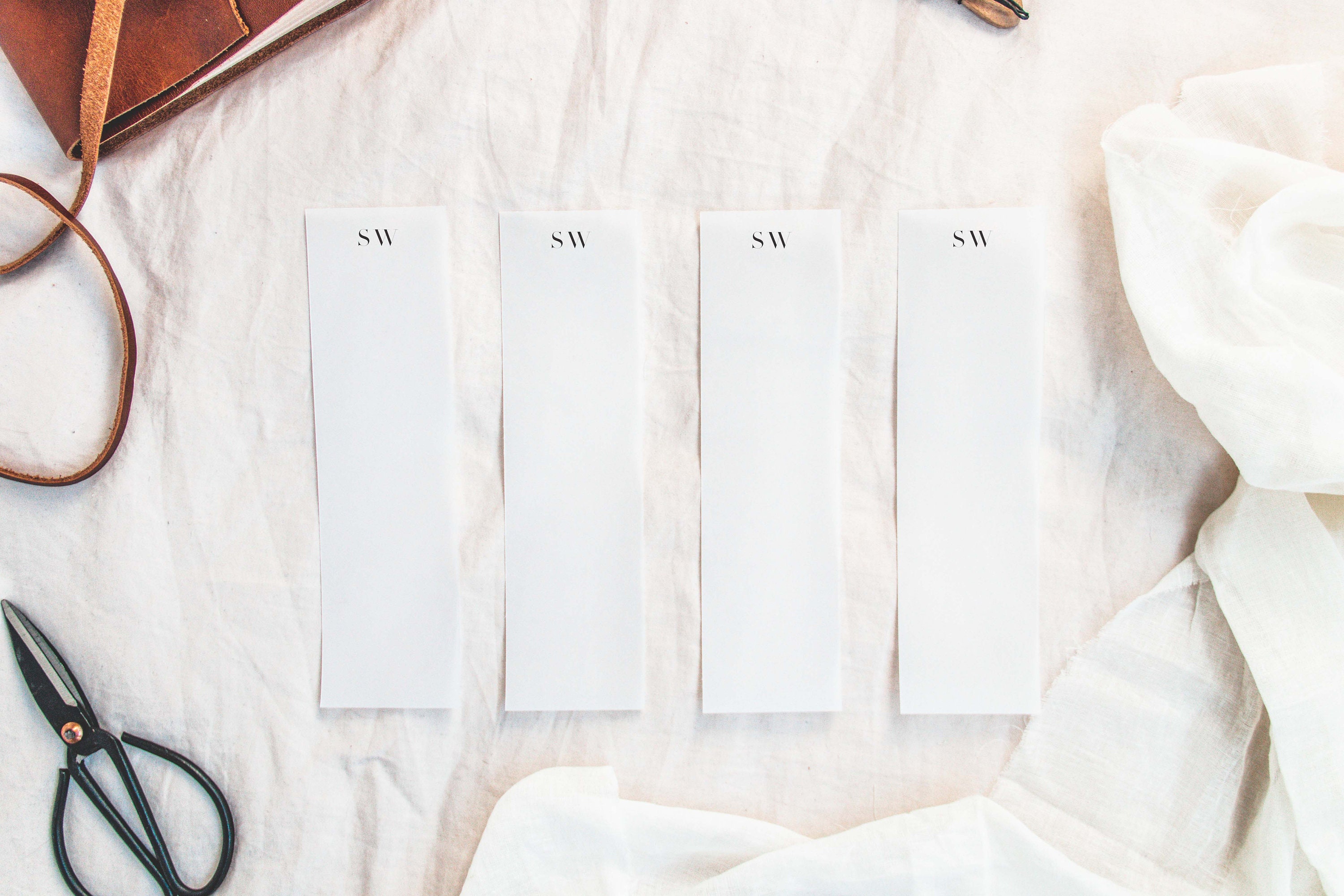 Boho Set of Bookmarks Vellum Initial Bookmark Bespoke - Etsy France