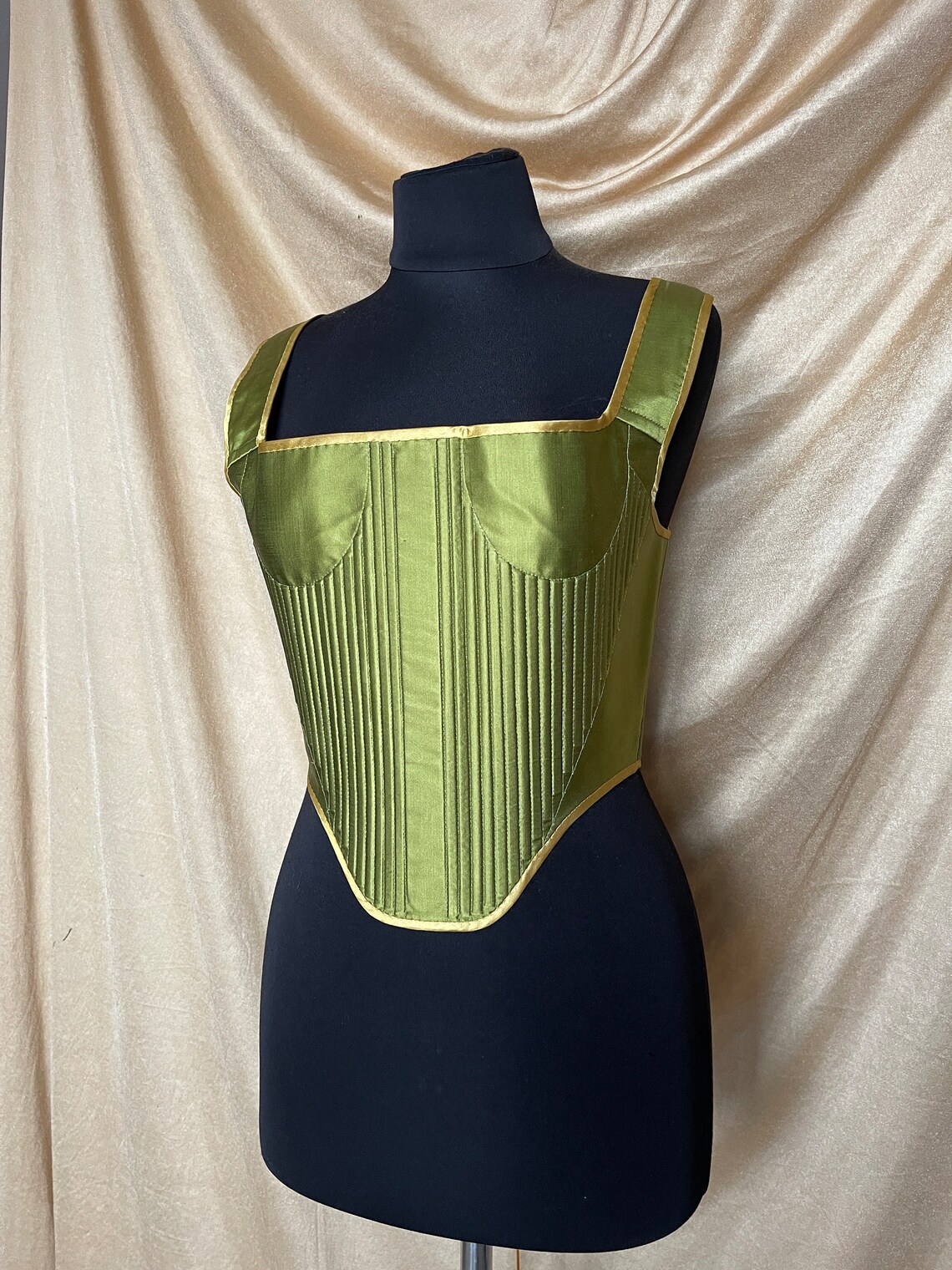 Ready Made Reversible Tudor Corset: 16th Century Style Stays, M-L - Etsy