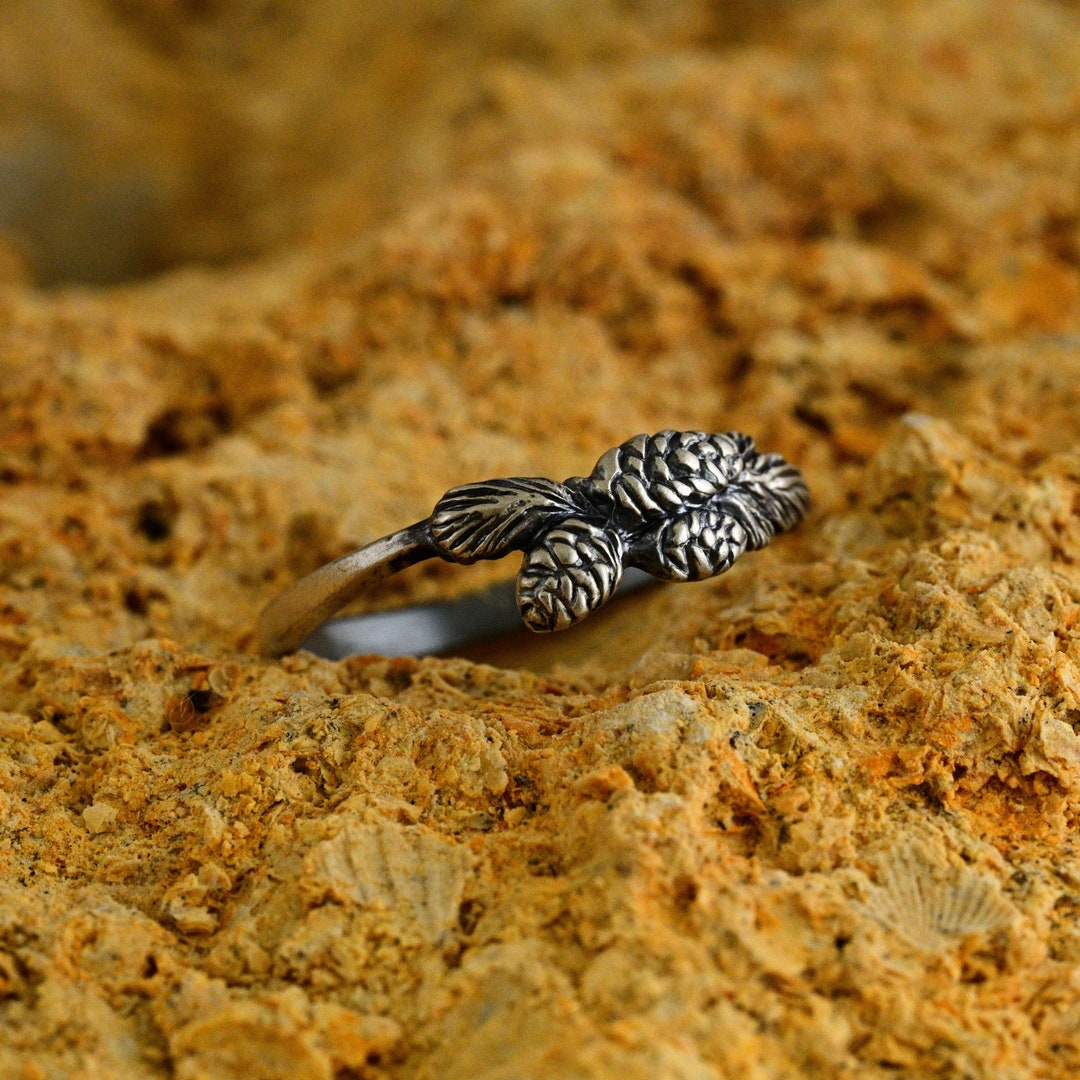 Delicate Spruce Twig Engagement Ring With Cone for Romantic Winter ...