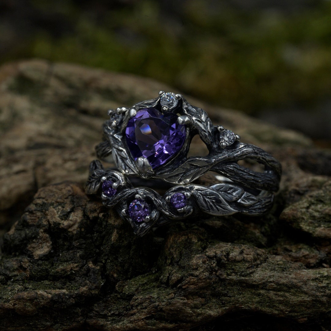 Elven Wedding Ring Set With Leaf Chevron, Fantasy Woodland Ring Set ...