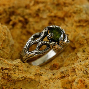 Peridot Elven Branch Wedding Ring Women, Unique Engagement Ring Nature ...