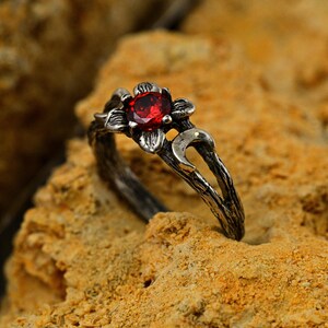 Dark Fairytale Inspired Engagement Ring, Vintage Fantasy Magic Wedding ...