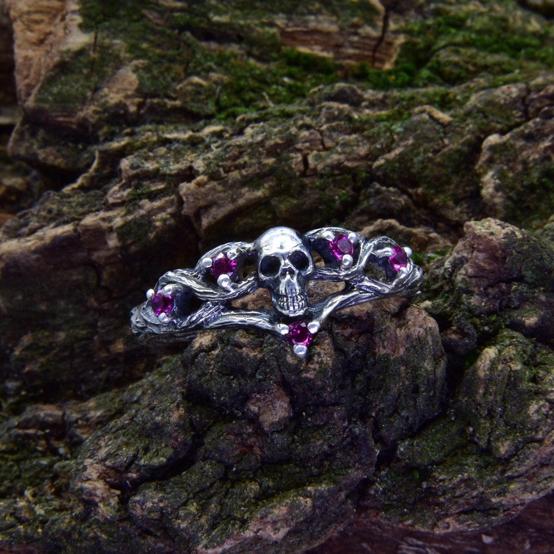 Skull Ruby Ring: Gothic Sterling Silver Wedding Band - Etsy