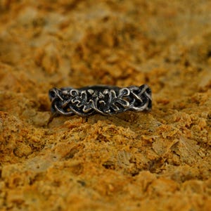 Fall Oak Leaf Wedding Ring With Celtic Knot Braided Twig and Acorn in ...