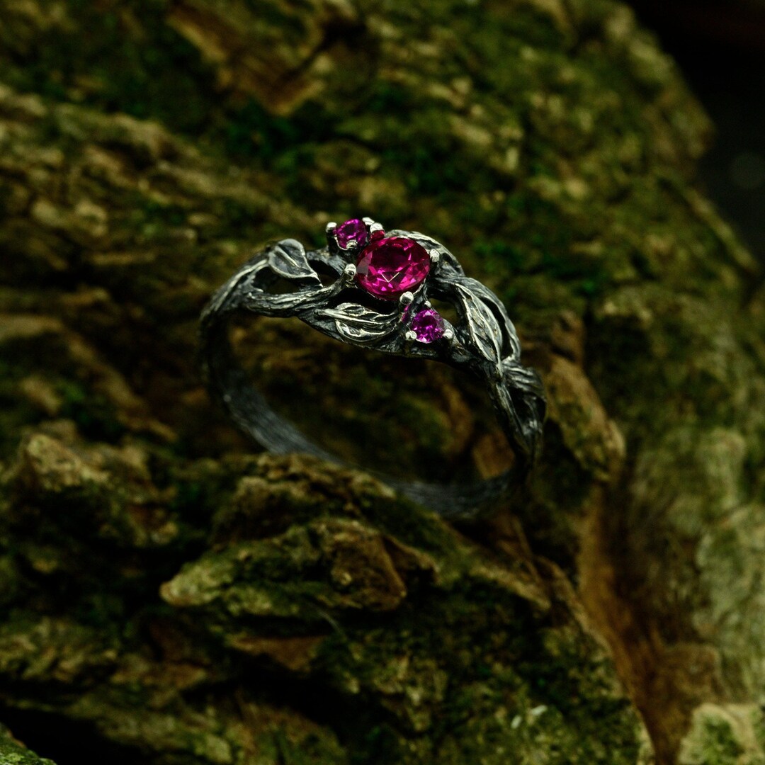 Unique Nature Inspired Wedding Ring With Dainty Branch and Leaf Design ...