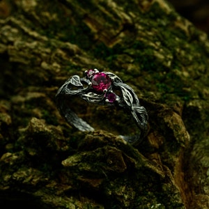 Unique Nature Inspired Wedding Ring With Dainty Branch and Leaf Design ...