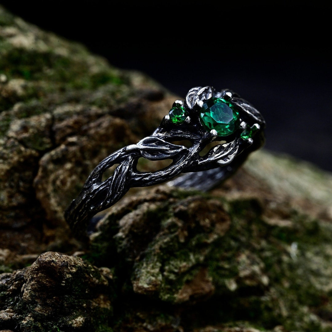 Forest Branch and Leaf Emerald Ring, Fantasy Elvish Engagement Ring ...