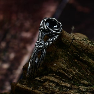 Dark Fairytale Inspired Engagement Ring, Vintage Fantasy Magic Wedding ...