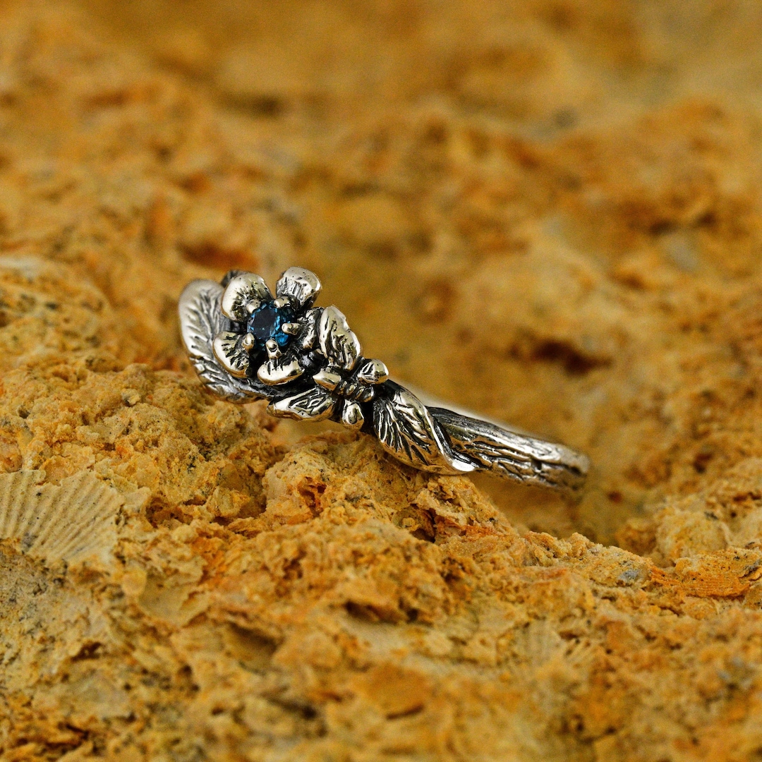 Forest Branch and Leaf Aquamarine Ring, Fantasy Elvish Engagement Ring ...