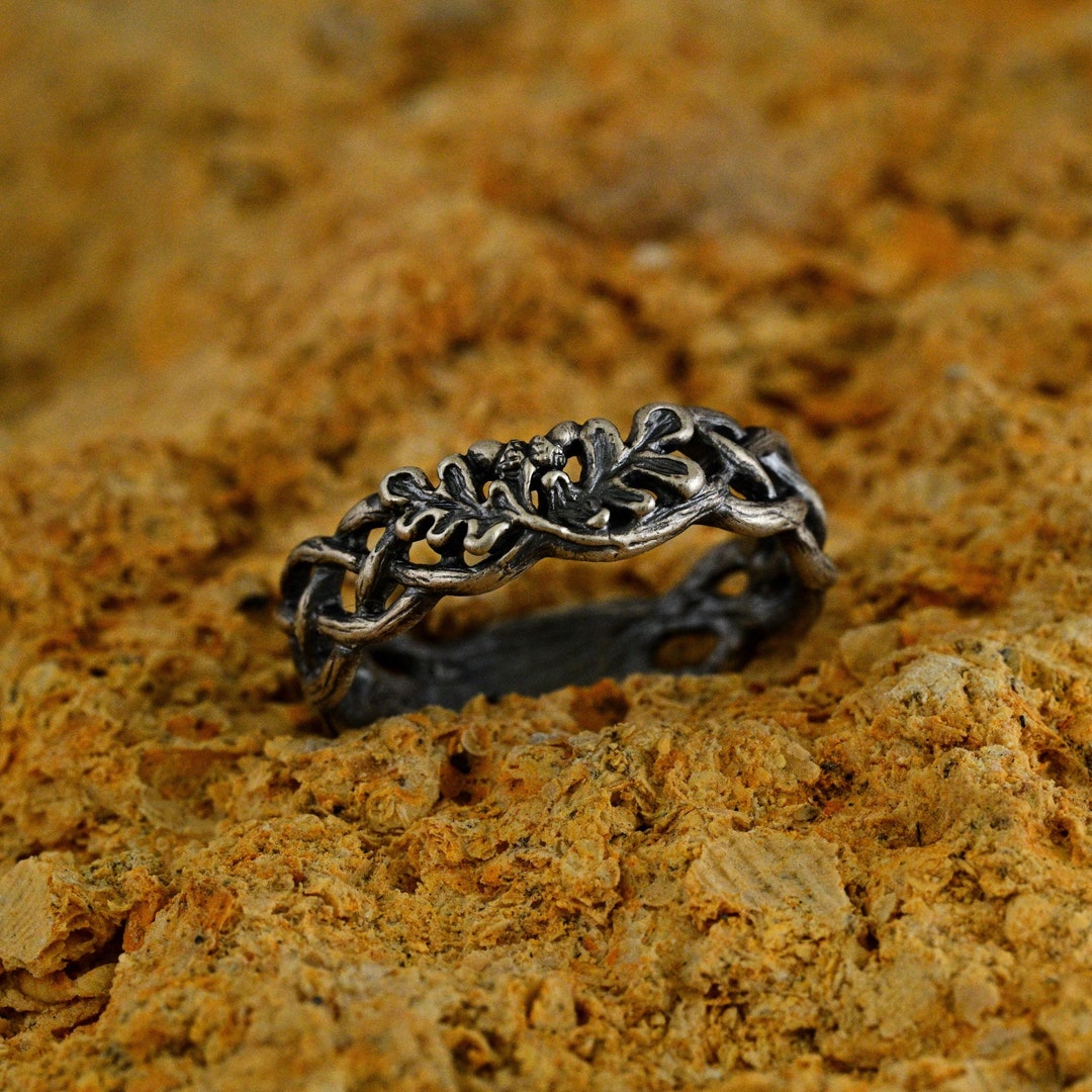 Fall Oak Leaf Wedding Ring With Celtic Knot Braided Twig and Acorn in ...