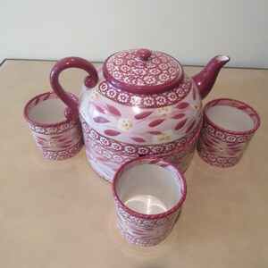 Temptations Tea Pot With Base and Four Cups - Etsy