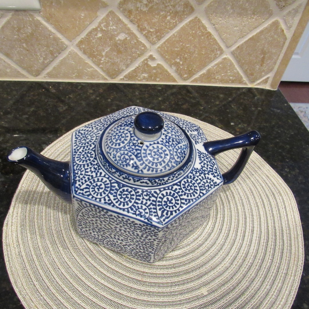 Chinese Hexagonal Cobal and White Teapot - Etsy